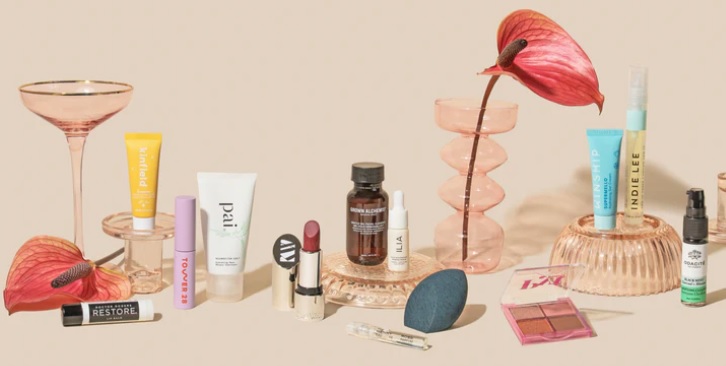 Gifts with Purchase from Estee Lauder and Credo Beauty – GWP Addict